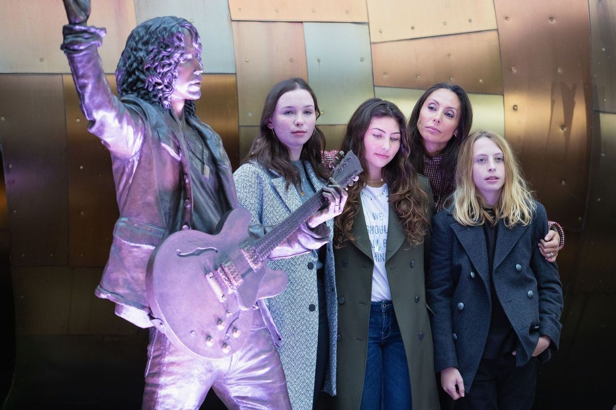 Who are Chris Cornell’s children? All about Lily silver, Toni Cornell ...