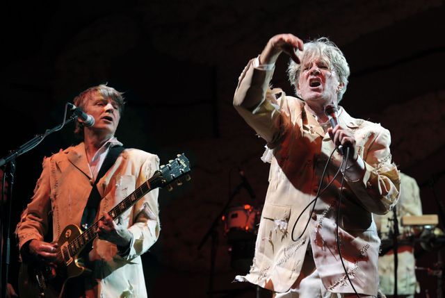 When did Split Enz disband and why? Details explored as band announces ...