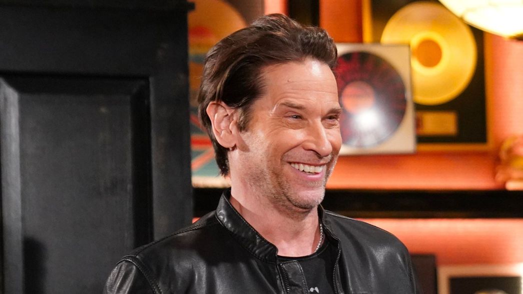The Young and the Restless Performer of the Week: Roger Howarth as Matt ...