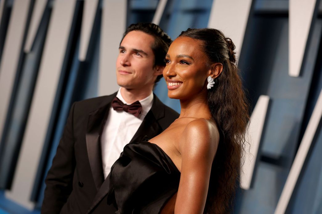 What does Jasmine Tookes' husband do for a living? Job and more about ...