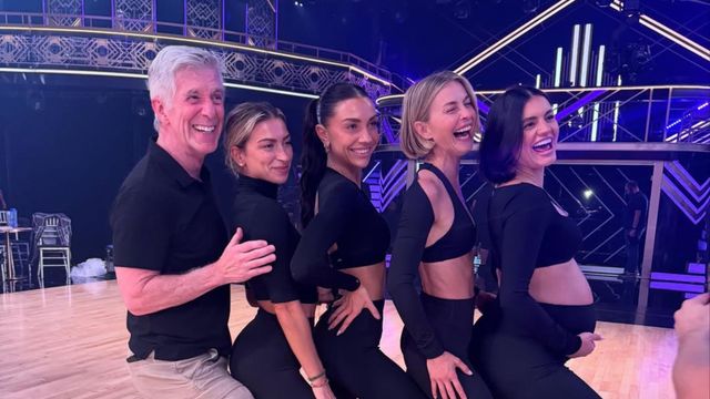 Tom Bergeron: "A big welcome": Dancing With The Stars' host Julianne ...