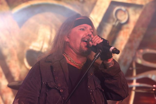 Mötley Crüe “The Return of Carnival Of Sins” 2026 North American Tour ...