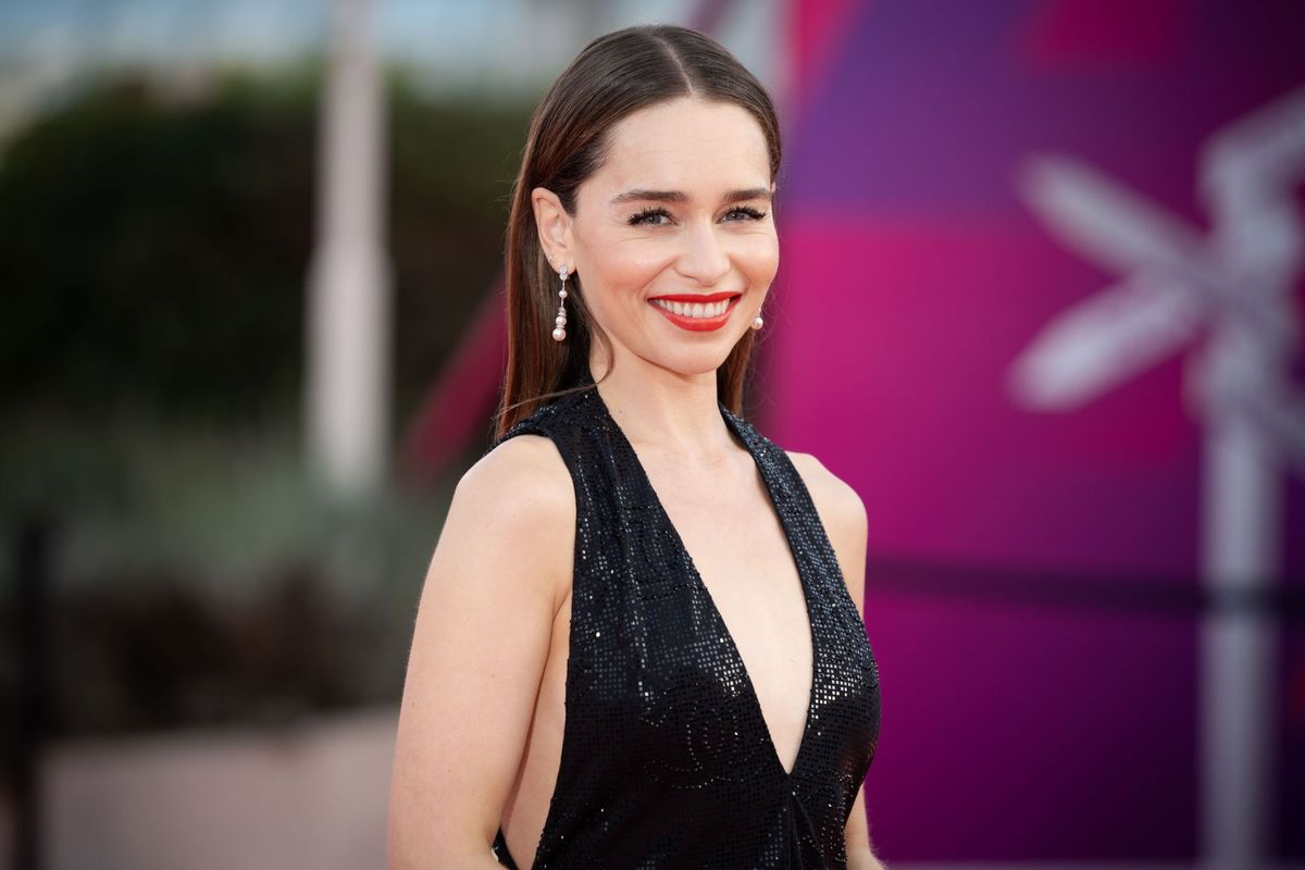 Ponies: Peacock shares a brand new teaser for Ponies starring Emilia Clark