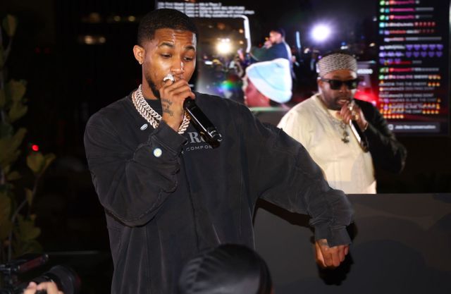 "Major boomer alert" - Internet reacts to DDG telling a millionaire he ...