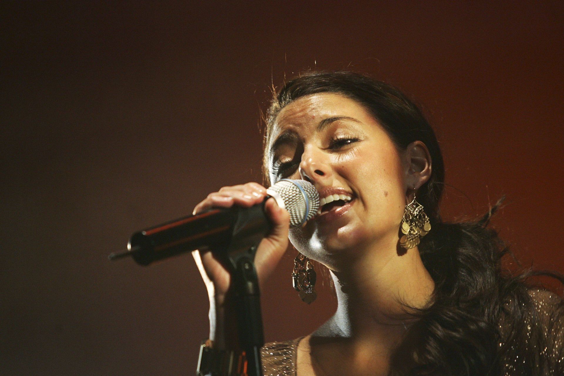 Who is Stacie Orrico? All about American singer who sued her ex-manager ...