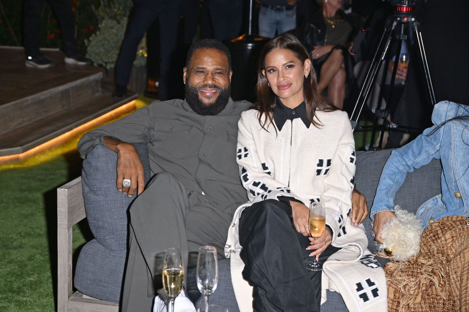 How old is Rocsi Diaz? Age, Joe Thomas relationship and more explored ...