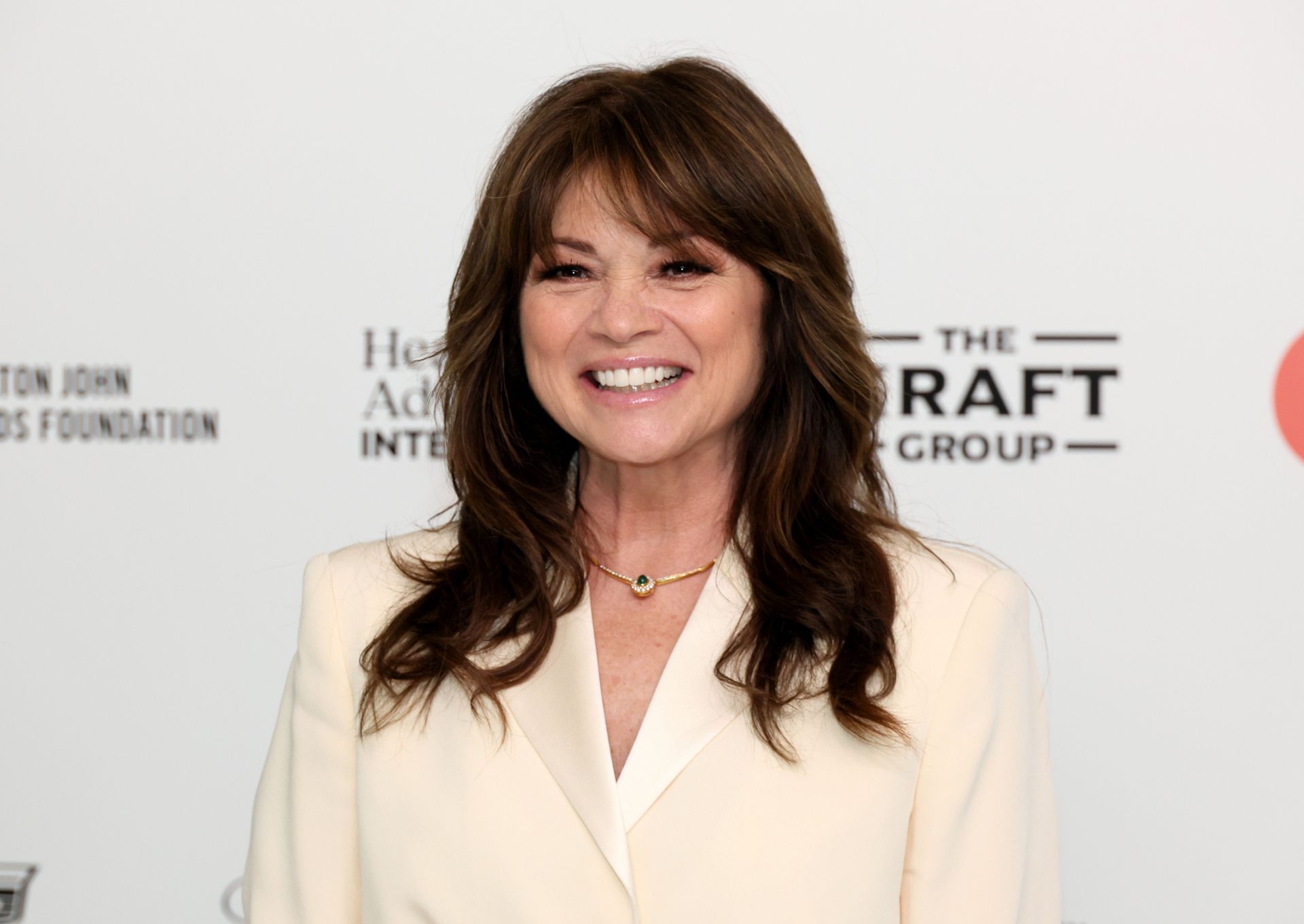 “I felt so horrified”: Valerie Bertinelli tearfully recalls being fired ...