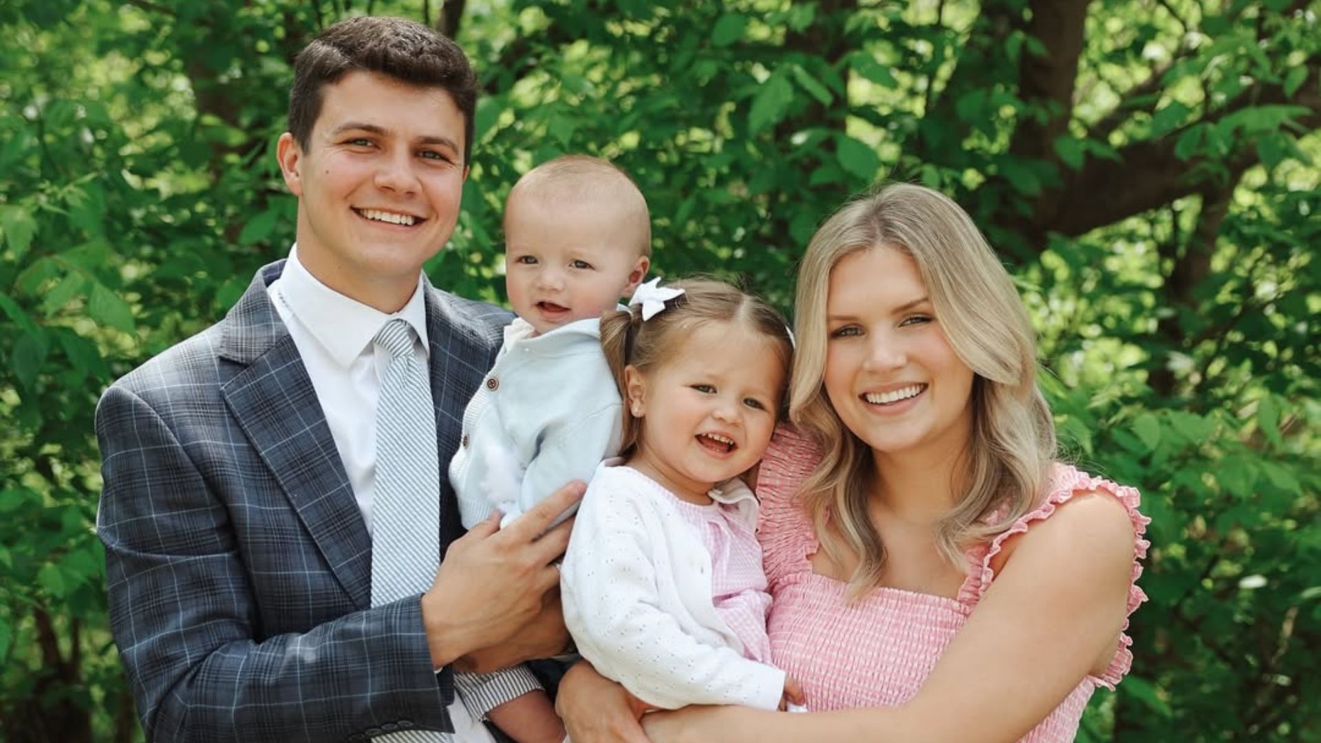 Who are Travis Clark’s parents? All we know about Katie Bates husband’s ...