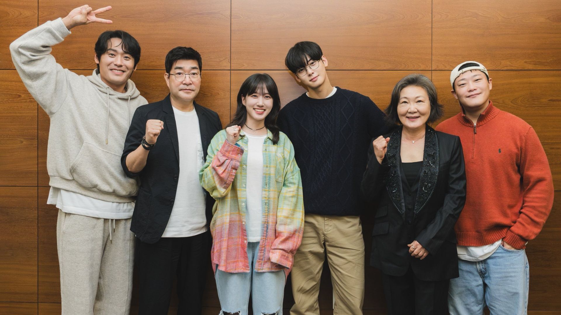 Netflix reveals first poster for Cha Eun-woo’s upcoming comedy K-drama ...
