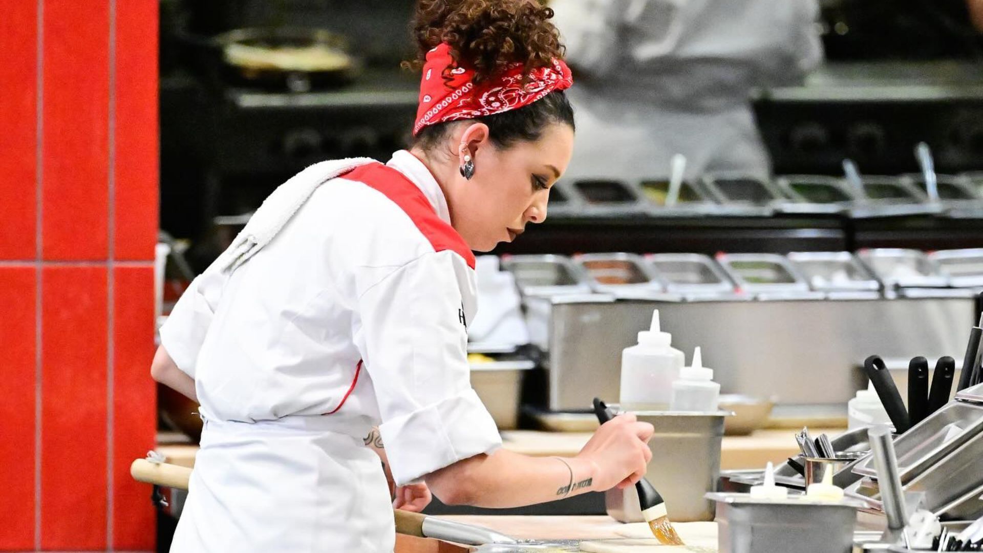 Episode 15: Hell's Kitchen Season 24 Episode 15 Recap: Finalists reunite with family as two ...