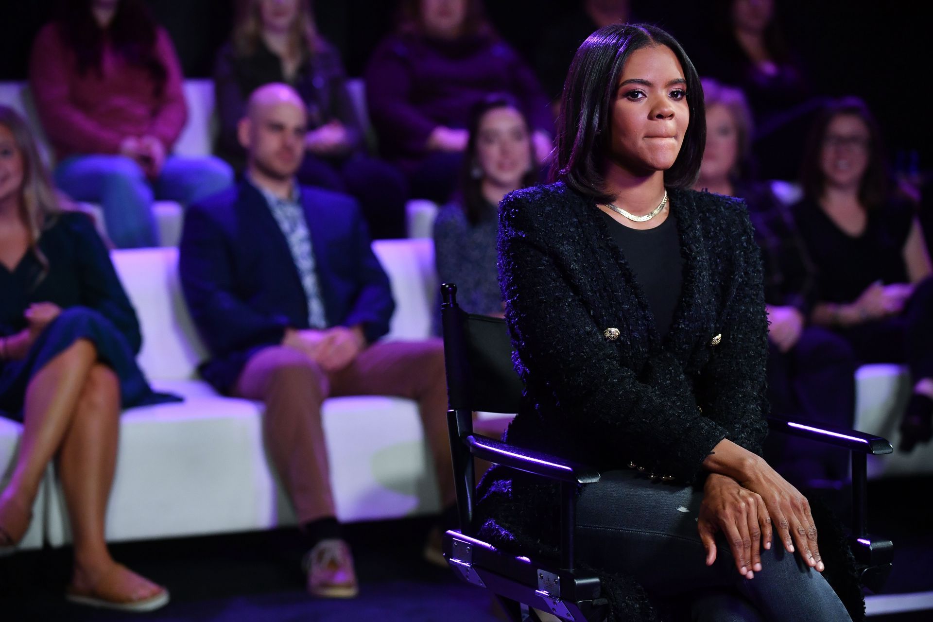 "Wait, you actually read?!": Internet reacts as Candace Owens announces ...