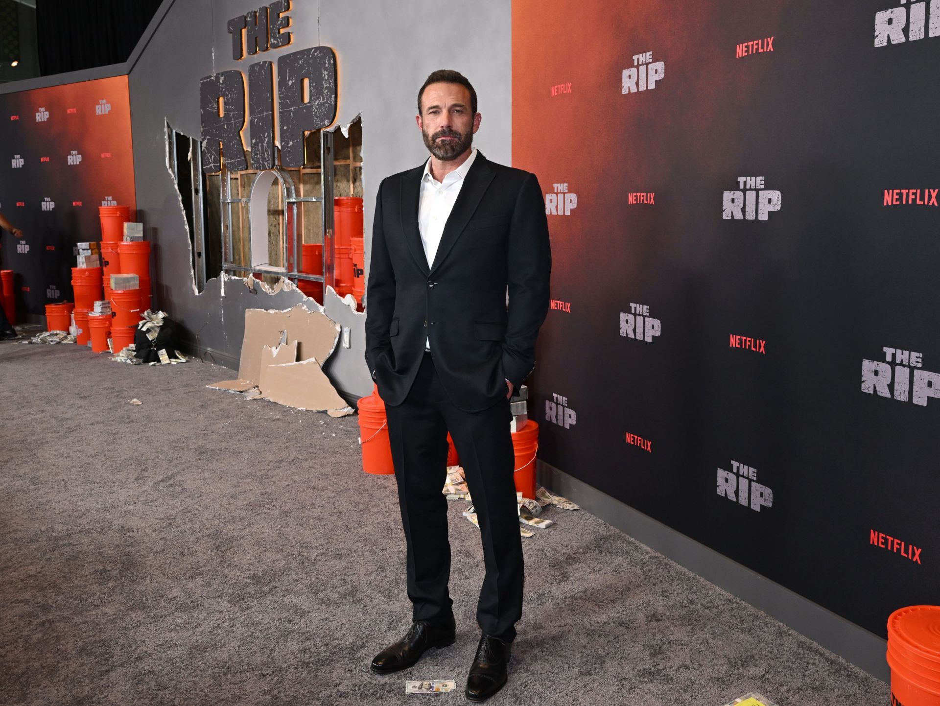 “Vomiting between takes”: Ben Affleck recalls getting food poisoning ...