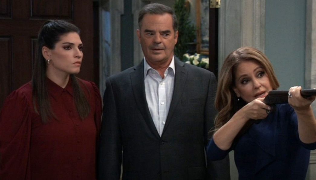 "Do you have your taser?" General Hospital fans loved the Quartermaine ...