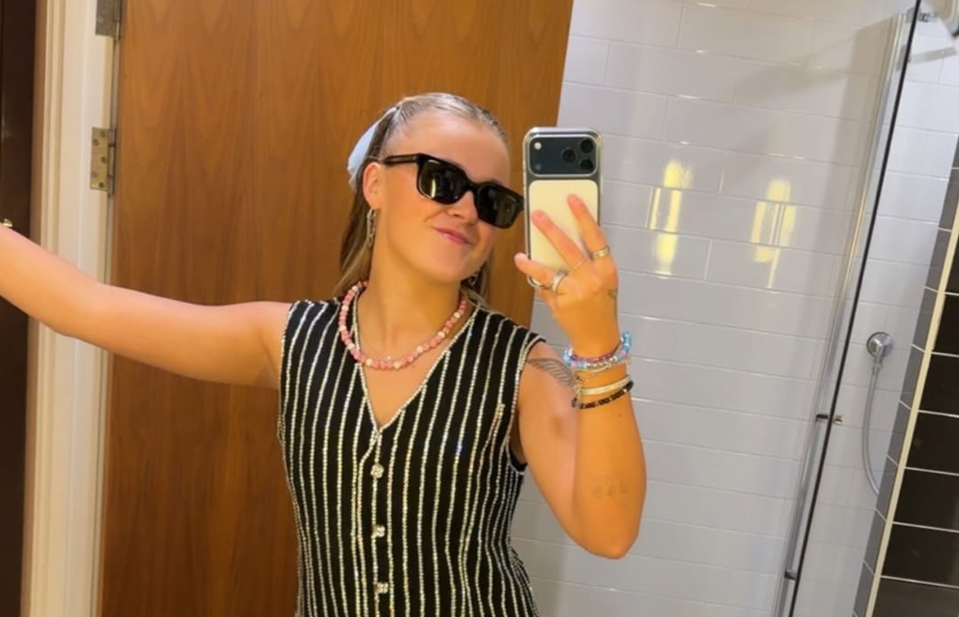 Are Jojo Siwa and Chris Hughes married? Viral bridal photo sparks ...