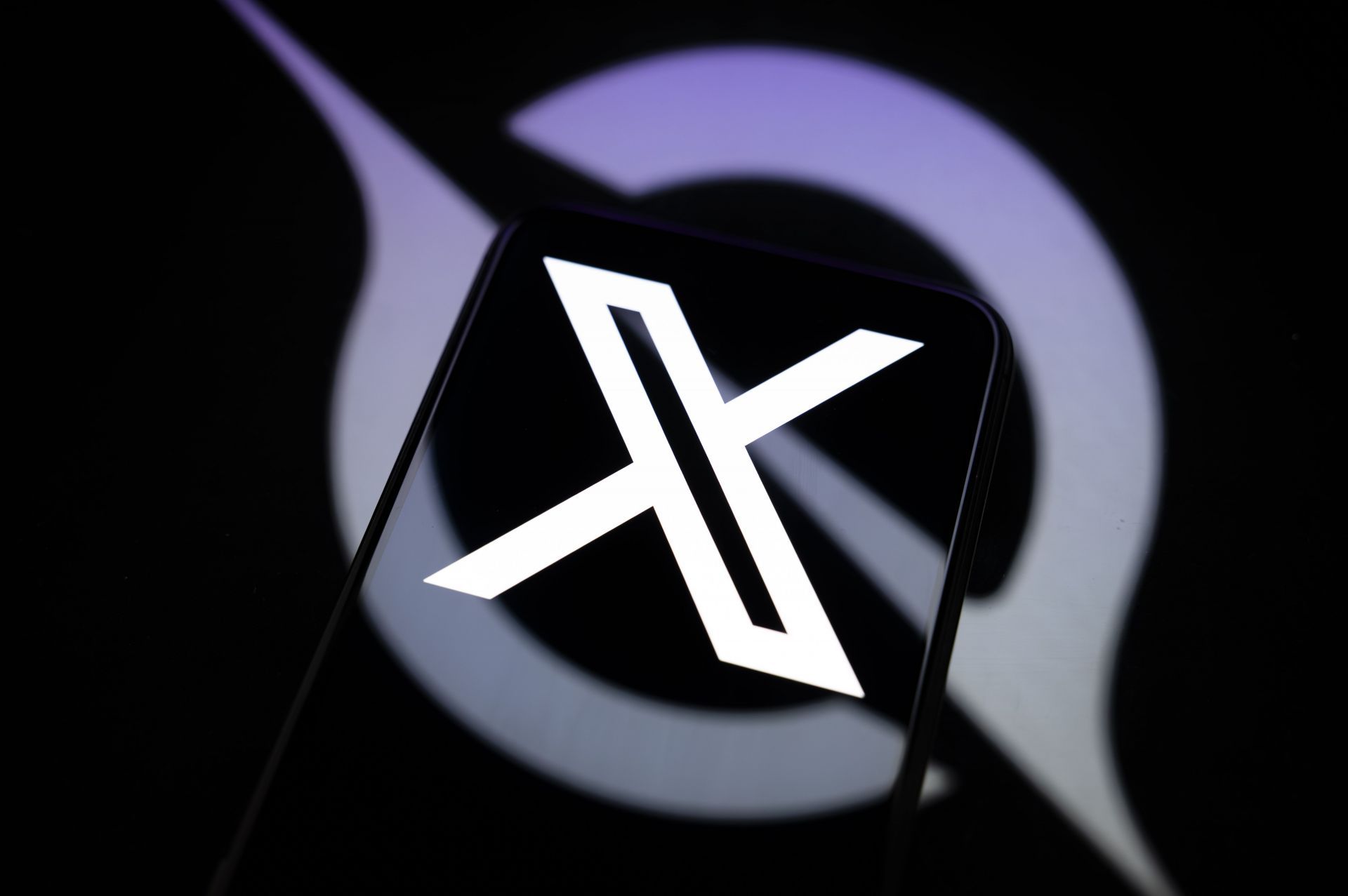 Elon Musk threatens to buy Ryanair following the airline's reaction to ...