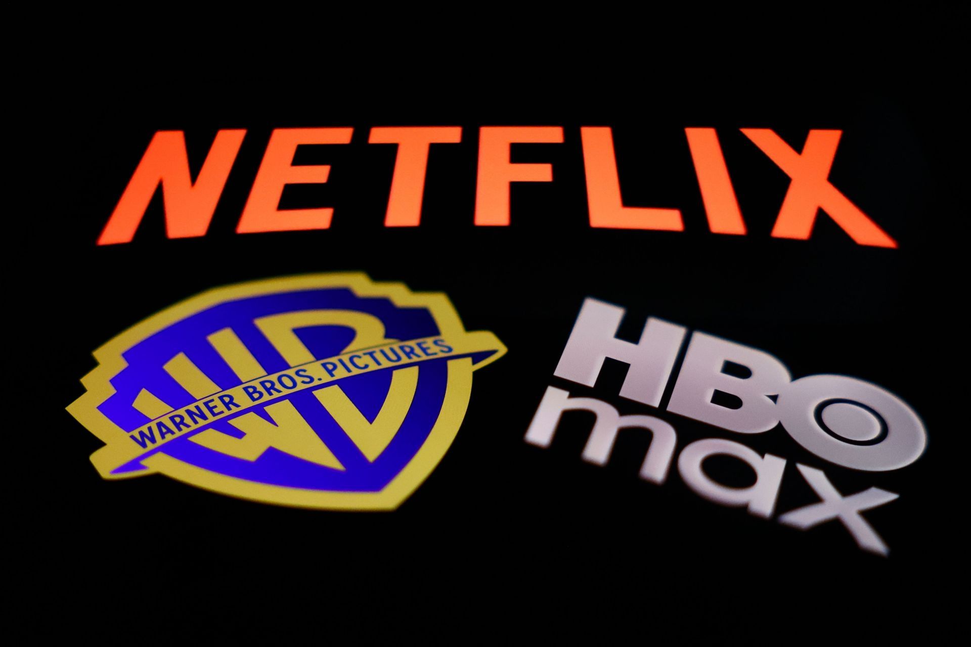 Netflix inches closer to acquiring Warner Bros. as over 93% of ...