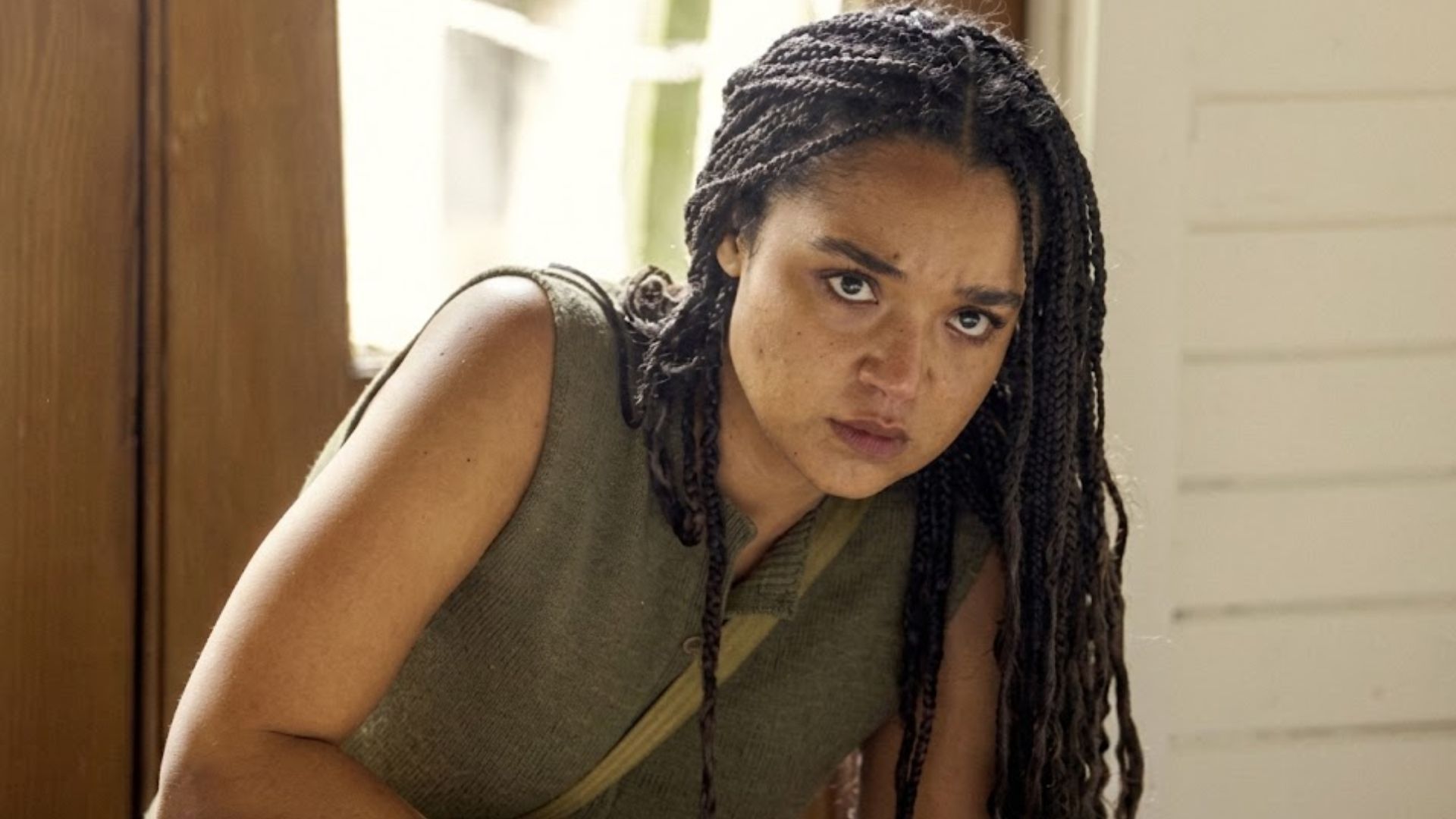 Watching You Episode 1 recap: A jealous ex, a mysterious stranger, and ...