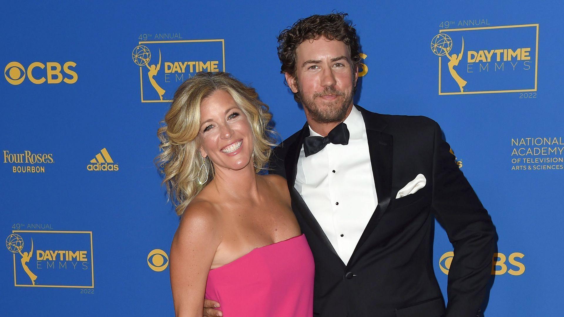 General Hospital duo Laura Wright and Wes Ramsey enjoy a dream vacation ...