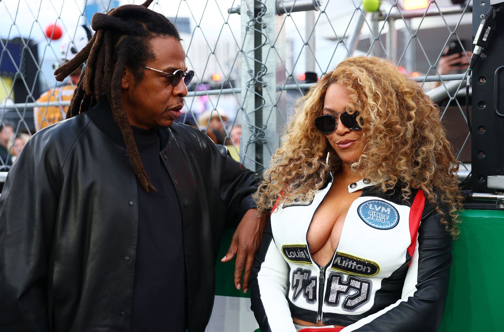 Did Spotify remove Beyoncé and Jay-Z’s music catalog amidst Epstein ...