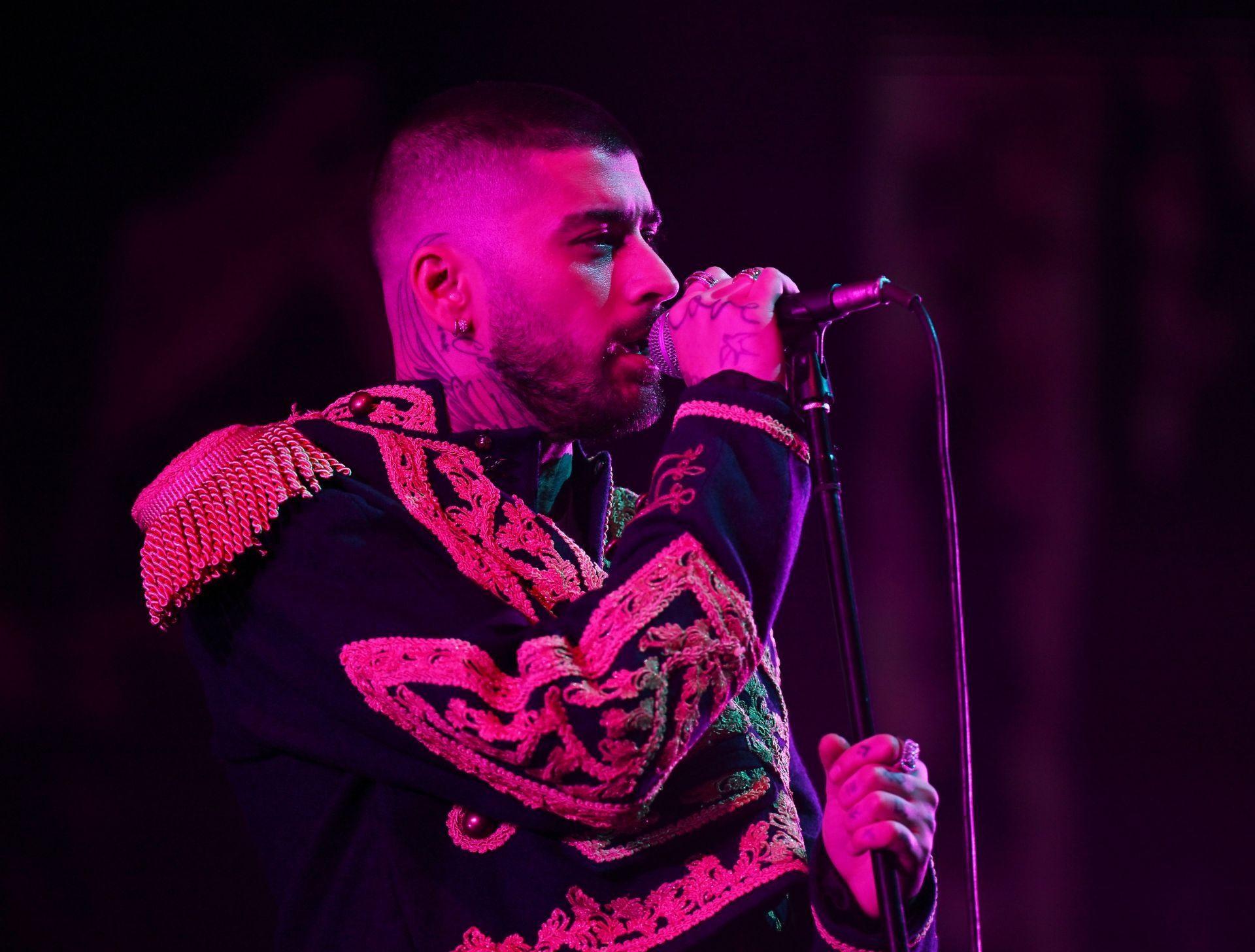 "Gave her a bit too much": Zayn Malik reveals the shocking amount he ...