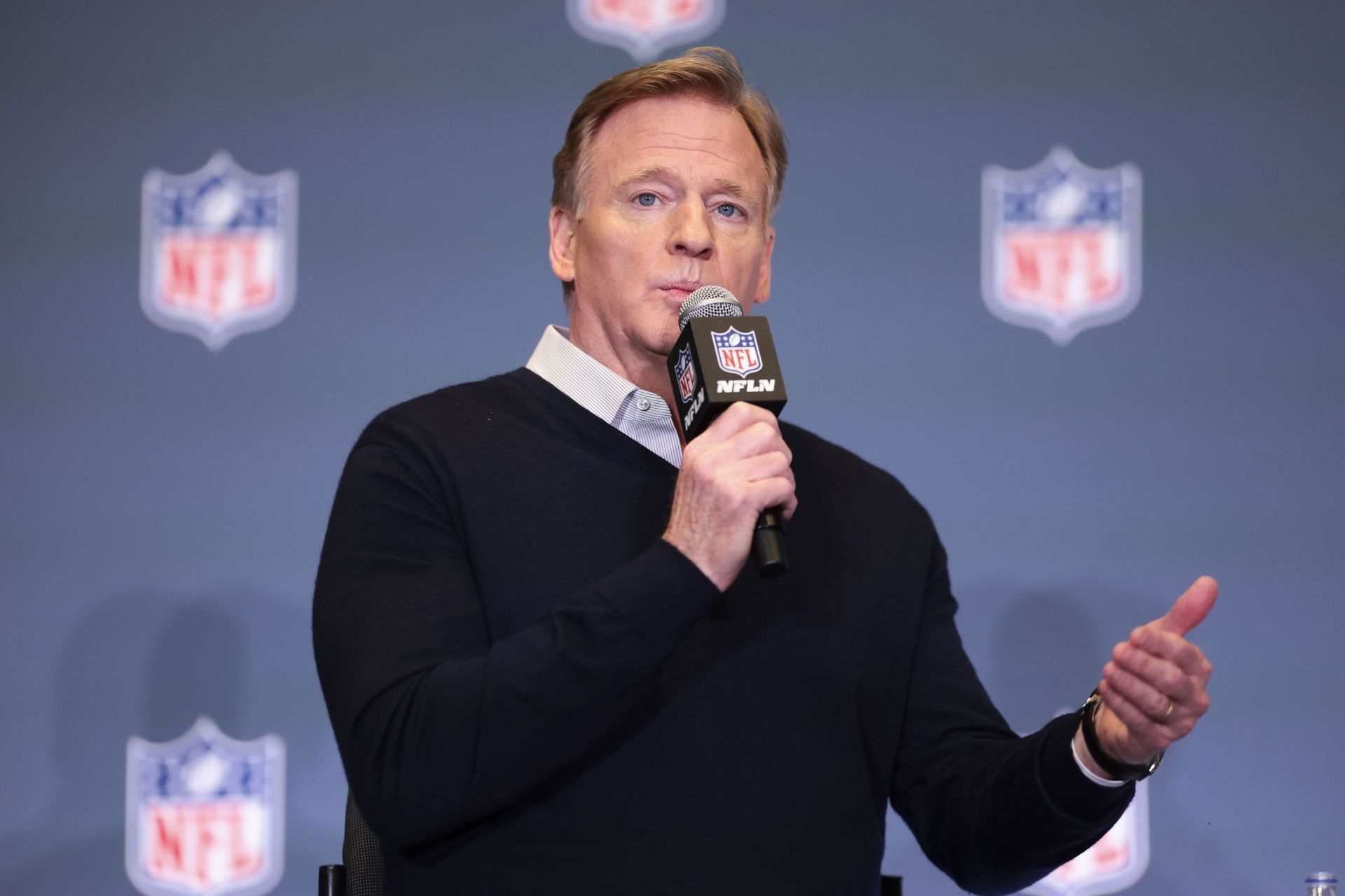 “One of the great artists”: NFL commissioner Roger Goodell defends ...