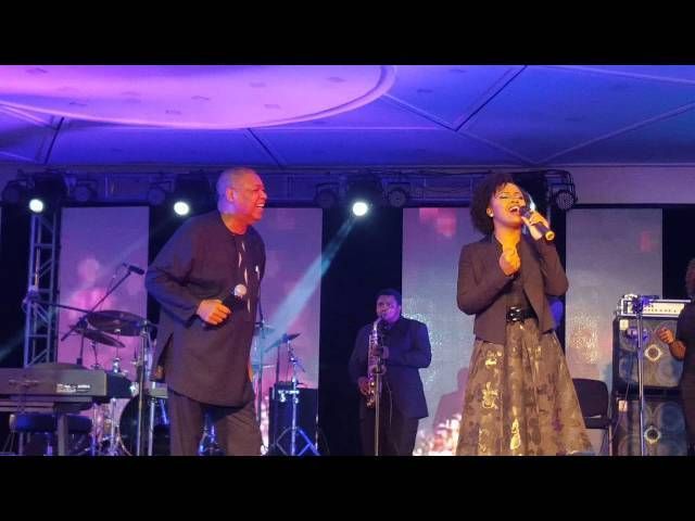 Who was Ron Kenoly’s first wife, Tavita Kenoly? All about family of ...
