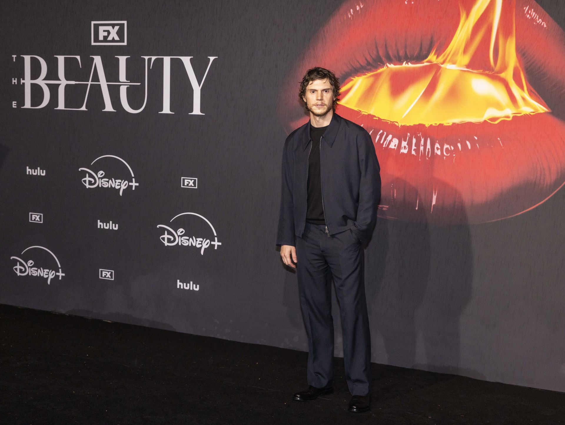 Evan Peters: "That pain is really, really real": The Beauty's Evan ...