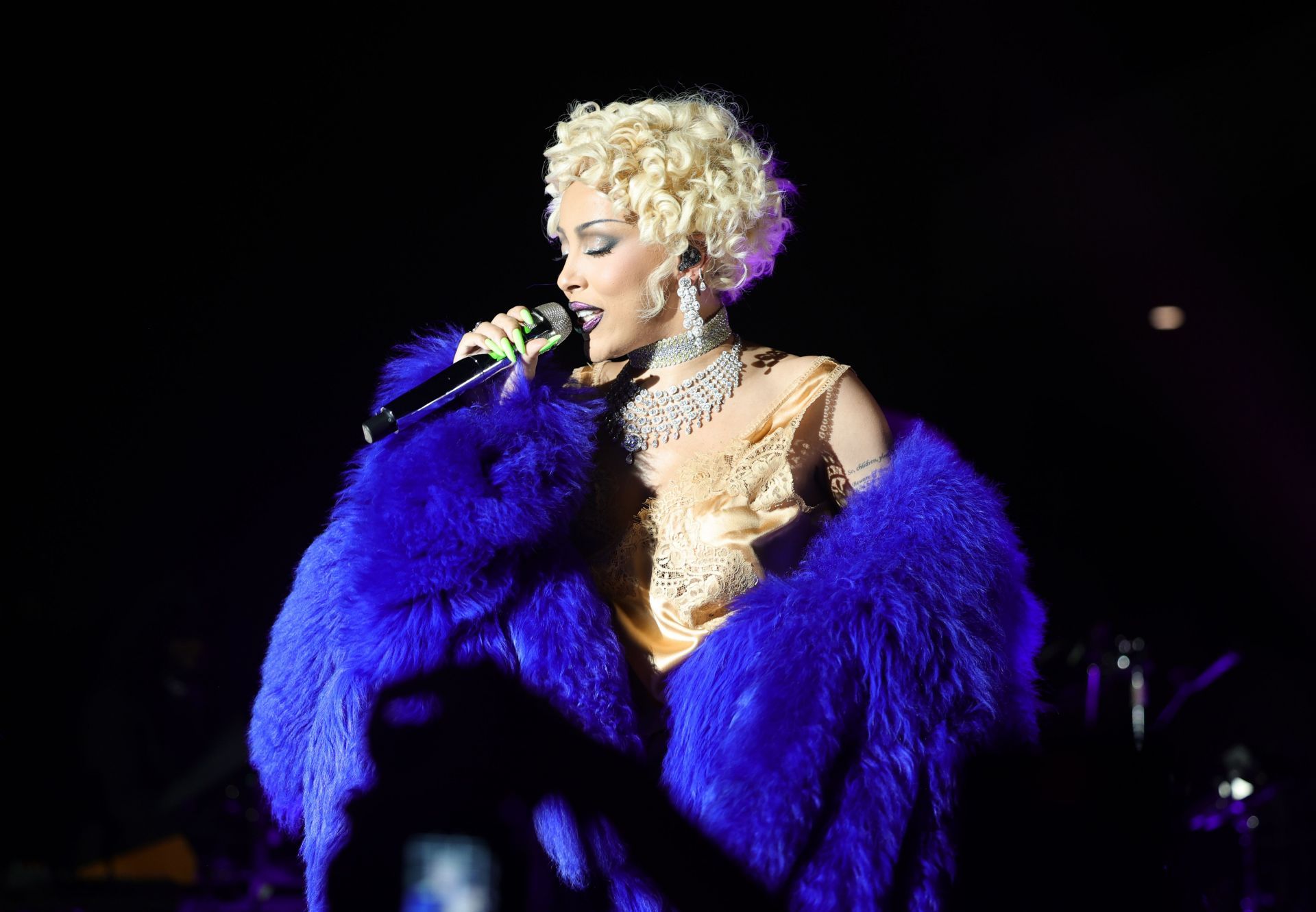 “That White woman brainwashed my baby”- Doja Cat’s Dad responds to ...