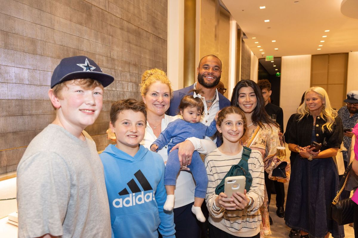 What does Sarah Jane Ramos do for a living? Dak Prescott and fiancé ...