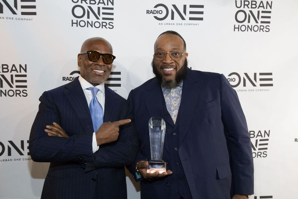 Who is La’Boris Cole? Gospel star Marvin Sapp marries girlfriend in ...