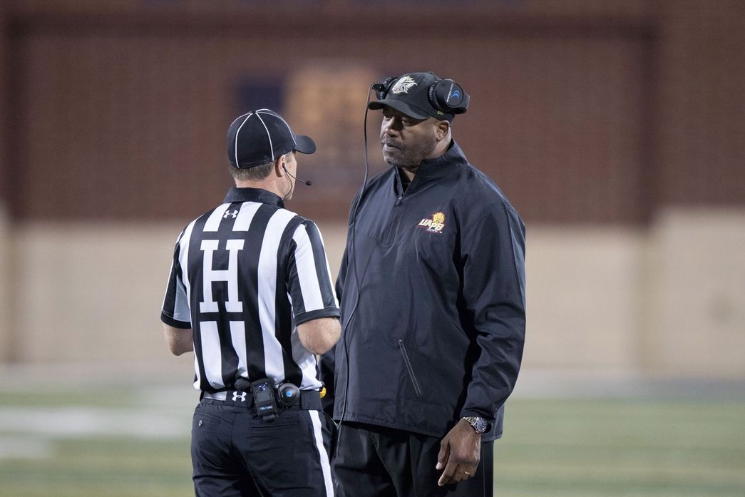 Who was Monte Coleman married to? Wife, children and more about 3-time ...