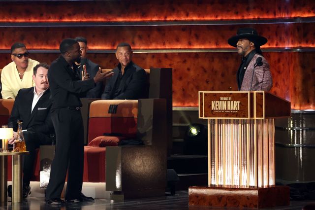 When was Katt Williams choked out by a teen? Kevin Hart recalls the ...