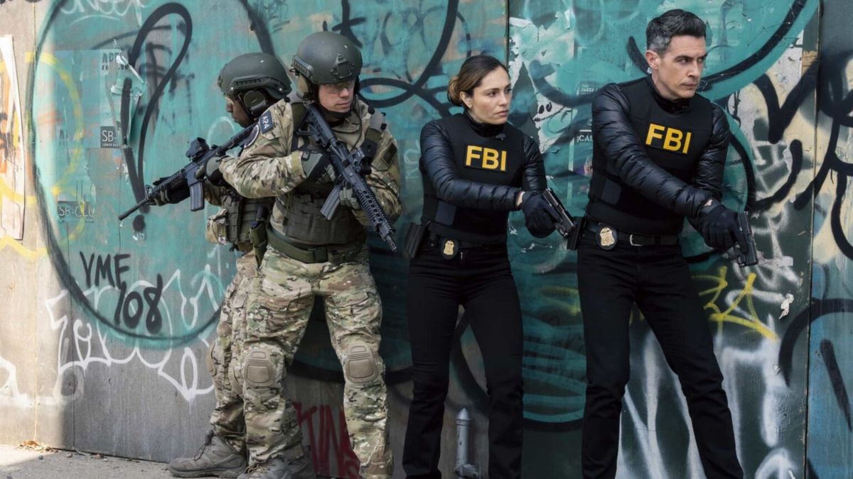 Who is in the cast of FBI Season 8 Episode 21? Zeeko Zaki, Pardis ...