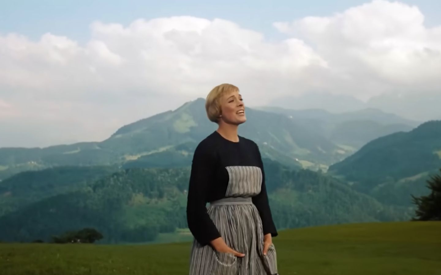 Does Julie Andrews have children? Family life explored after rare video ...