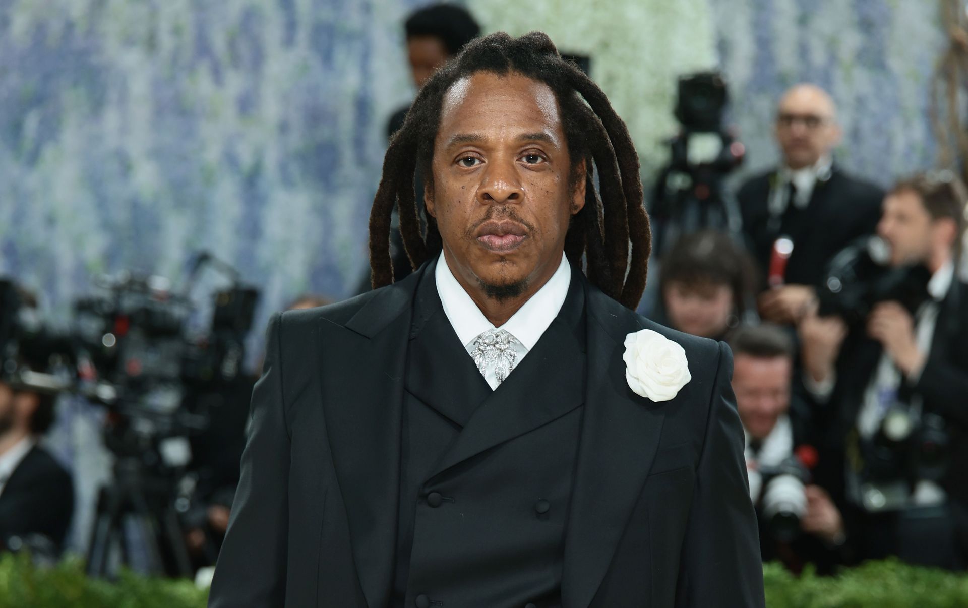 "What Nicki Minaj kid did to Jay Z”: DJ Akademiks slams billionaire ...