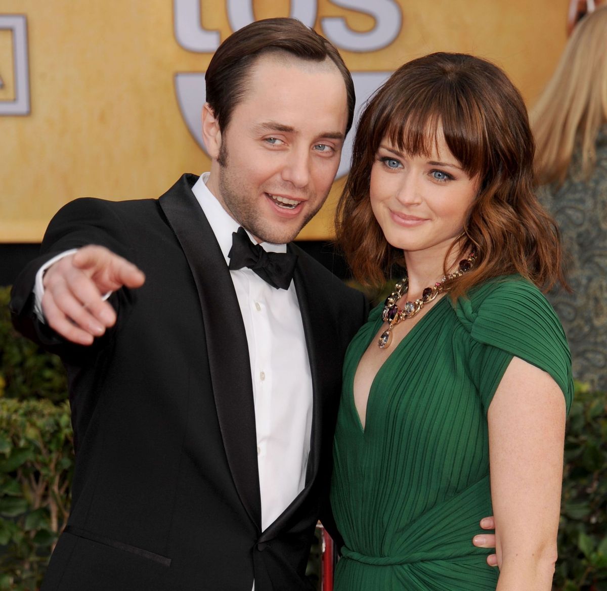 Why did Alexis Bledel leave Hollywood? Gilmore Girls star returns to ...