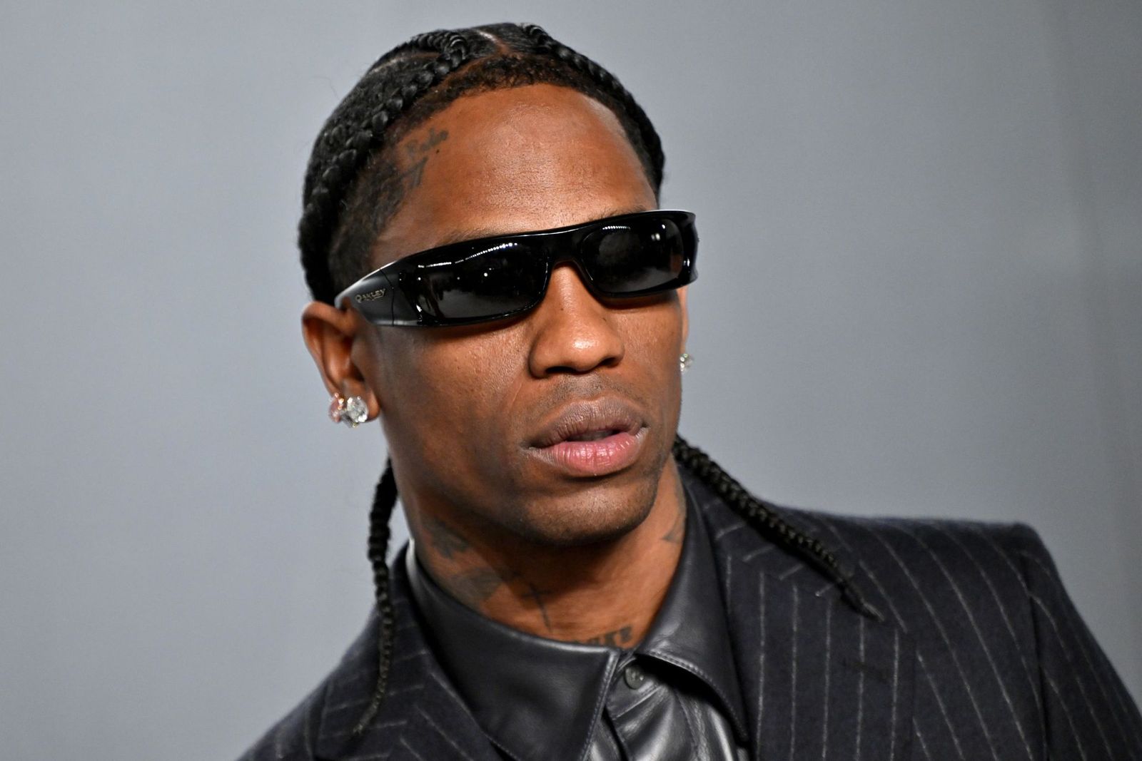 "I'm only came to host a party for a friends”- Travis Scott releases ...