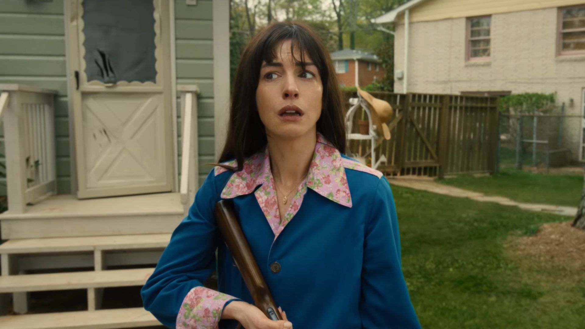 The End of Oak Street official trailer teases Anne Hathaway and Ewan ...