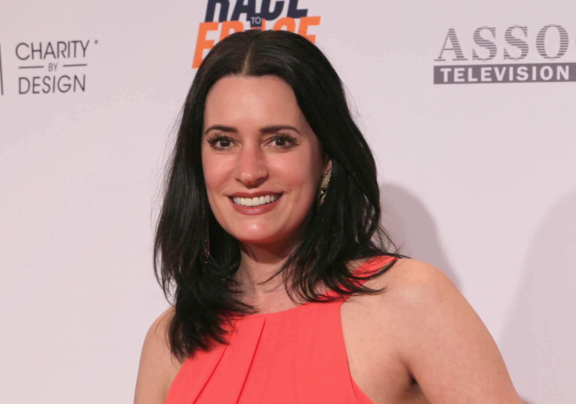 Who is Shealyn Scott? Paget Brewster apologizes to the TV critic after ...